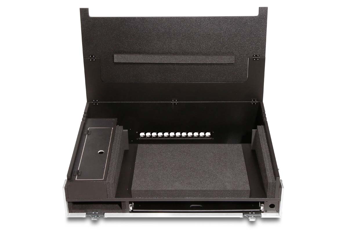 Winkelcase GrandMA3 on PC Command Wing + 27'' + FA + RG - LT-CASES